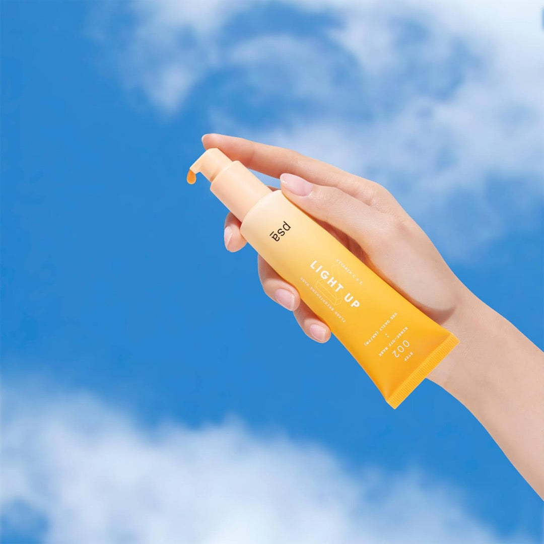 LIGHT UP Vitamin C & E Flash Brightening Mask | PSA | Face the Future